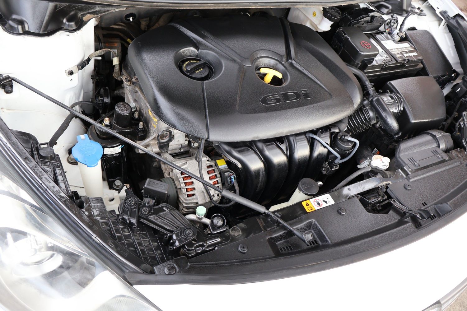 2016 Hyundai Elantra GT Base | Victory Motors of Colorado
