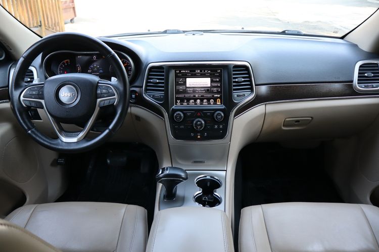 2014 Jeep Grand Cherokee Limited | Victory Motors of Colorado