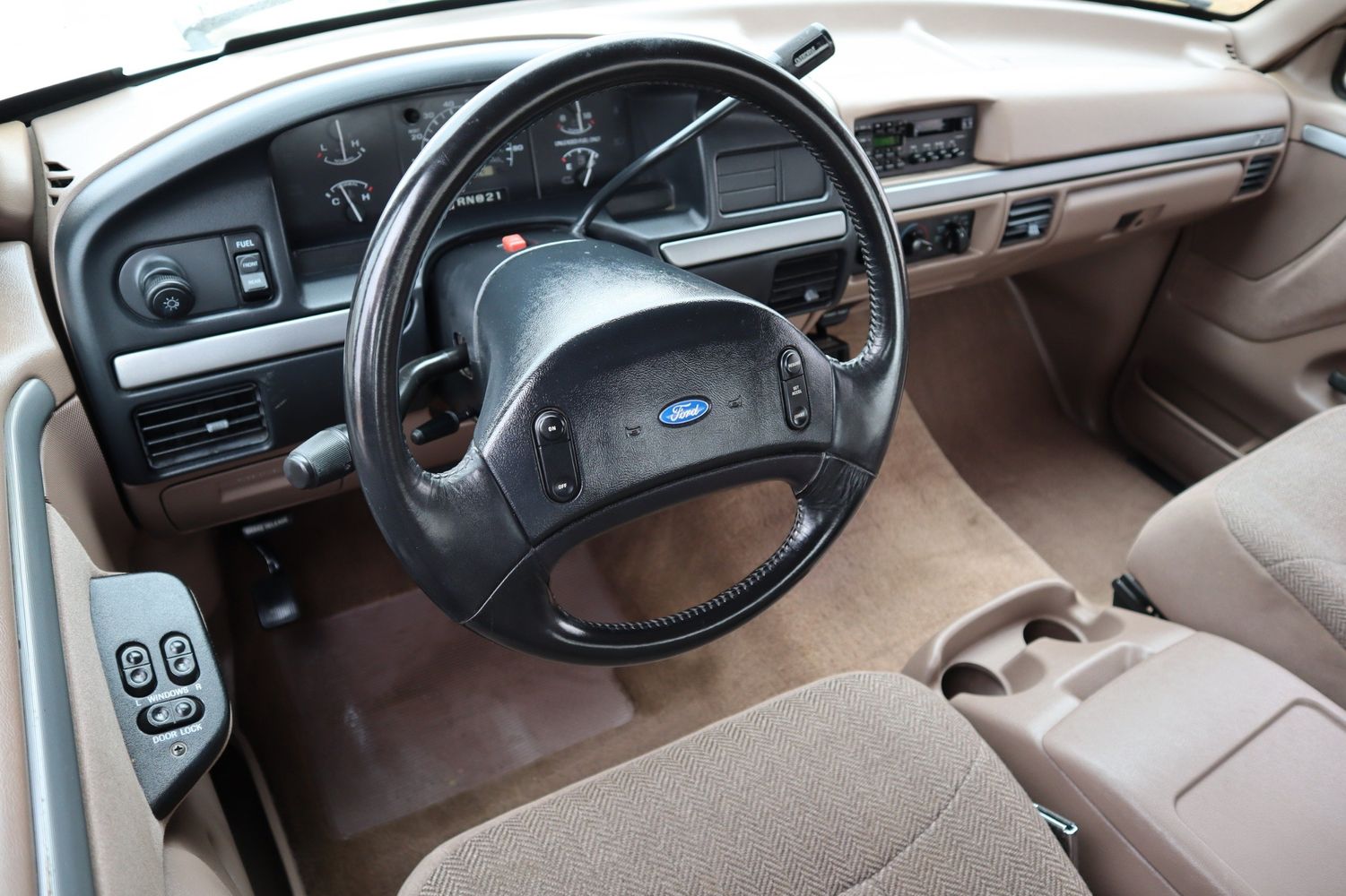 1992 Ford F-150 XLT Lariat | Victory Motors of Colorado