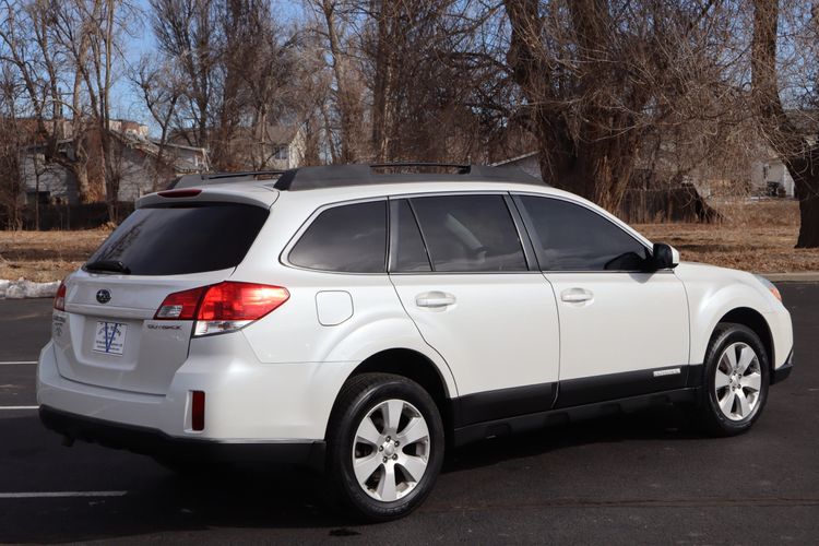 2010 Subaru Outback 2.5i Limited | Victory Motors of Colorado