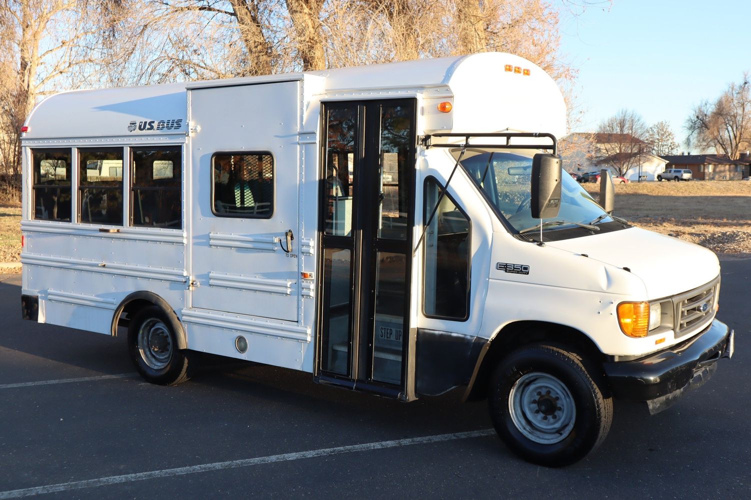 2005 Ford E-350 SD E 350 Series | Victory Motors of Colorado