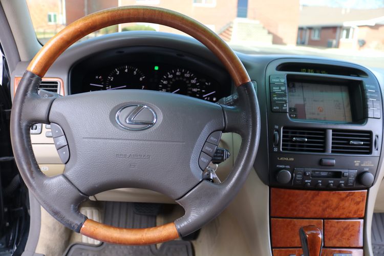 2004 Lexus LS 430 Base | Victory Motors of Colorado