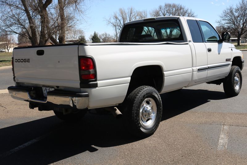2002 Dodge Ram 2500 Photos