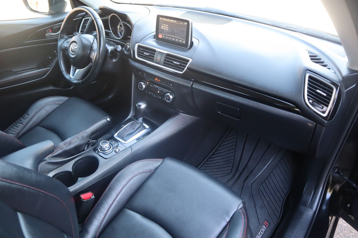 2015 Mazda Mazda3 i Grand Touring | Victory Motors of Colorado