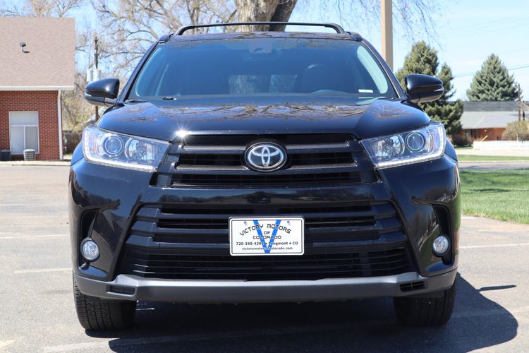 2017 Toyota Highlander SE | Victory Motors of Colorado