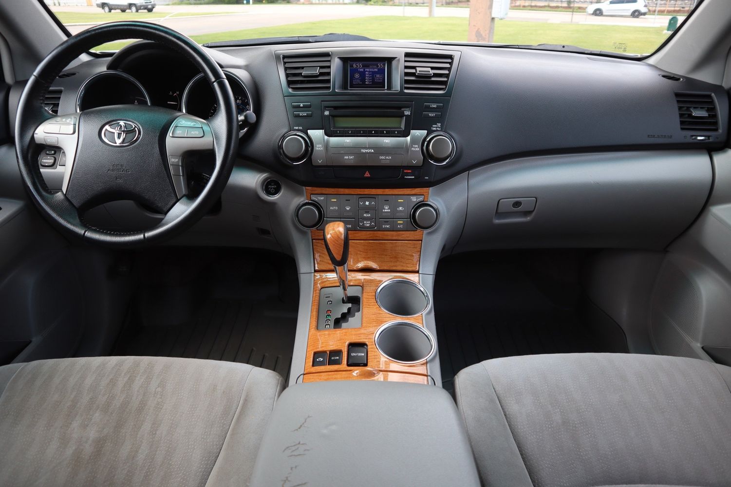 2008 Toyota Highlander Hybrid Base | Victory Motors of Colorado