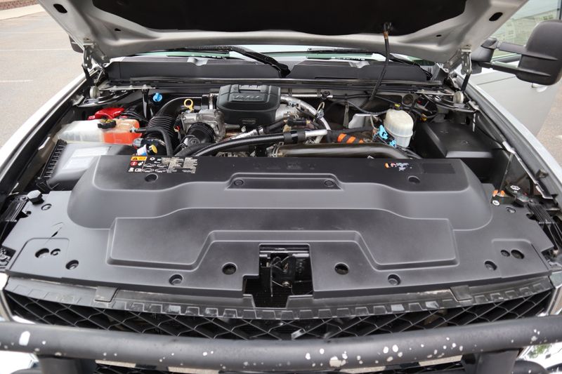 2011 Chevrolet Silverado 3500HD Photos