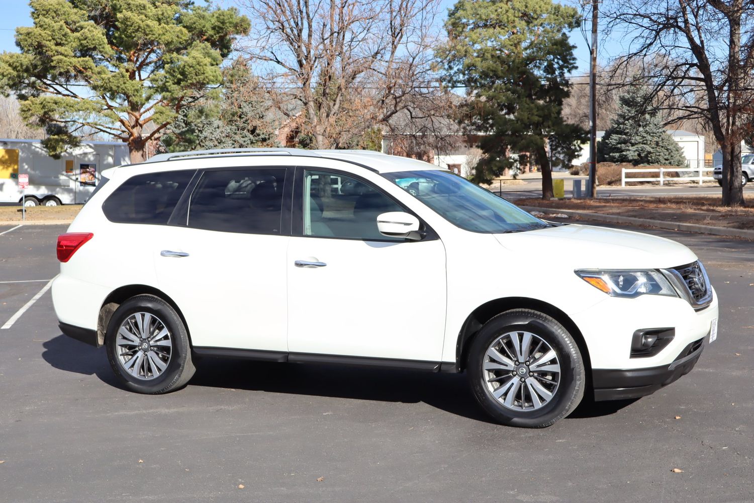 2017 Nissan Pathfinder SV | Victory Motors of Colorado