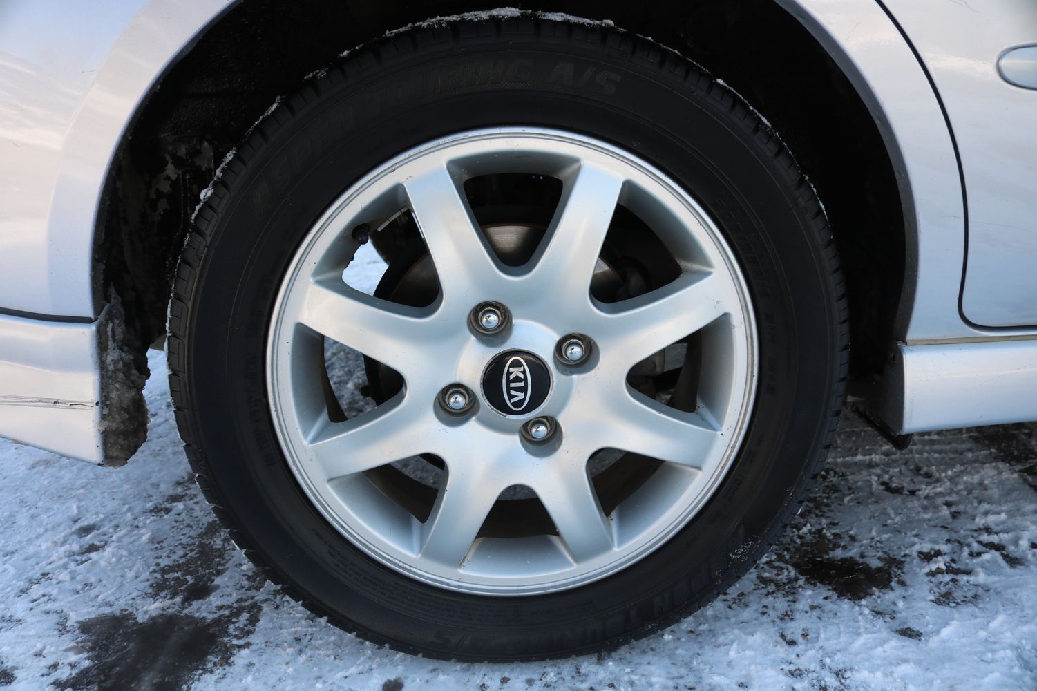 2005 Kia Spectra 5 | Victory Motors of Colorado