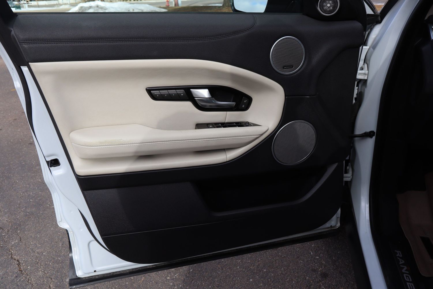 2016 Land Rover Range Rover Evoque HSE | Victory Motors of Colorado
