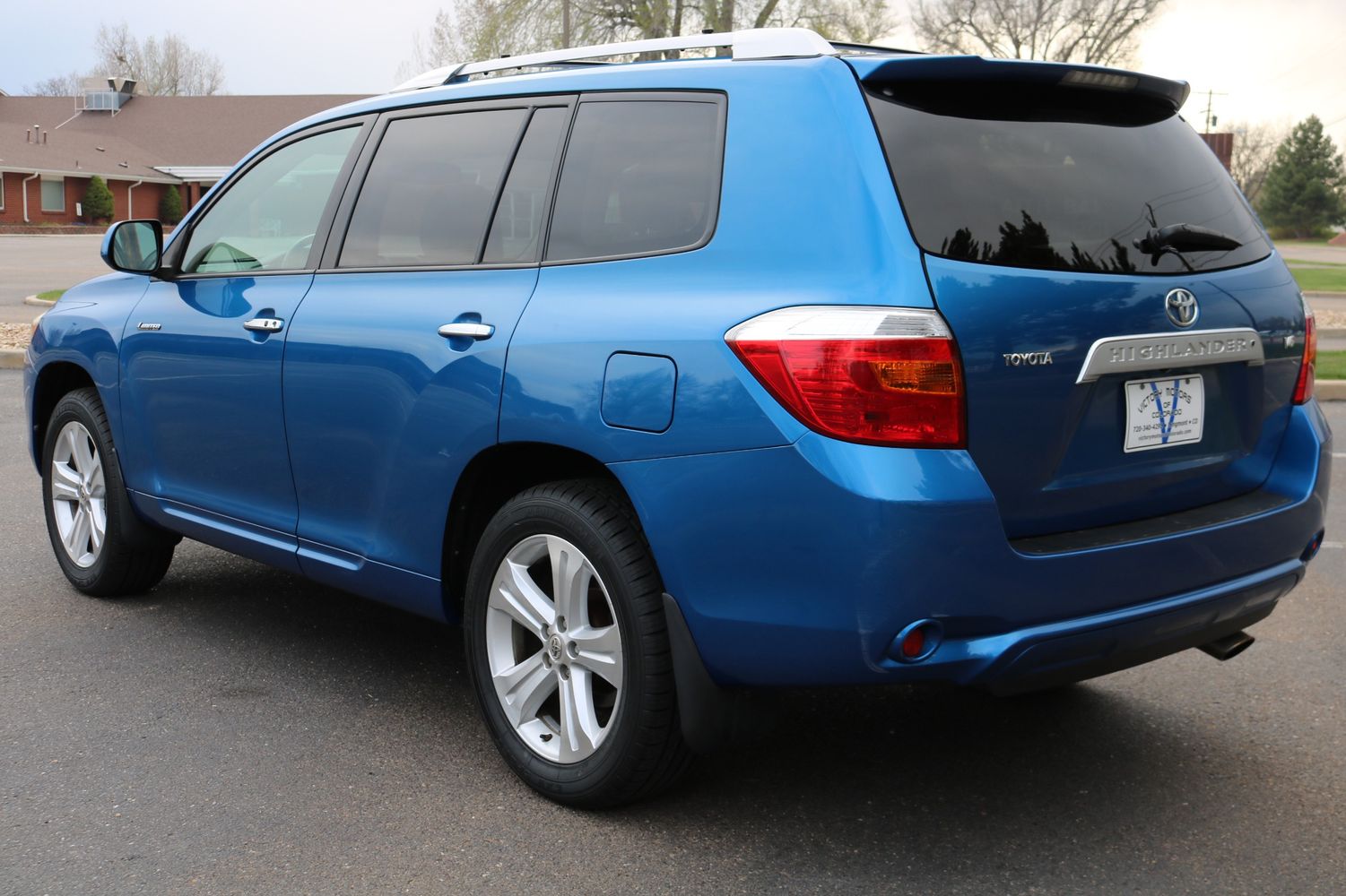 2008 Toyota Highlander Limited | Victory Motors of Colorado