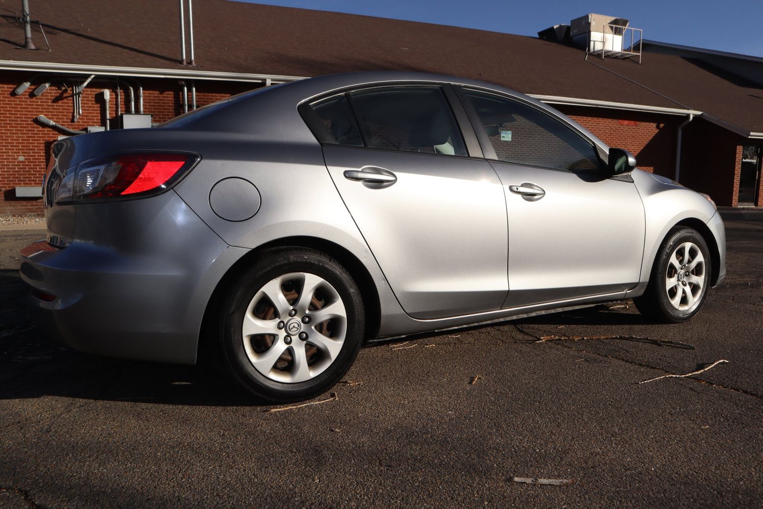 2012 Mazda Mazda3 i Sport | Victory Motors of Colorado