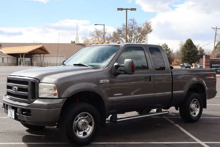 2007 Ford F-250 Super Duty XLT | Victory Motors of Colorado