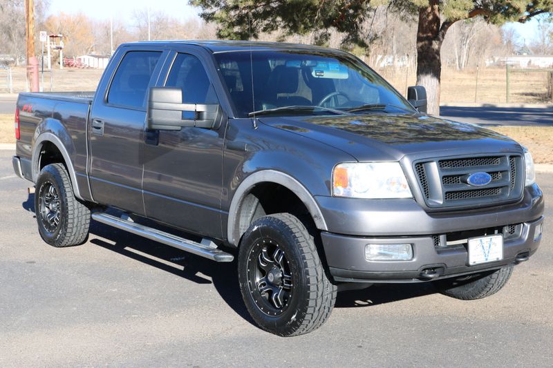 2005 Ford F-150 Photos
