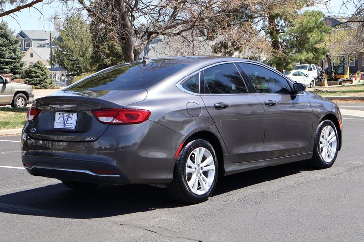 2016 Chrysler 200 Limited Platinum | Victory Motors of Colorado