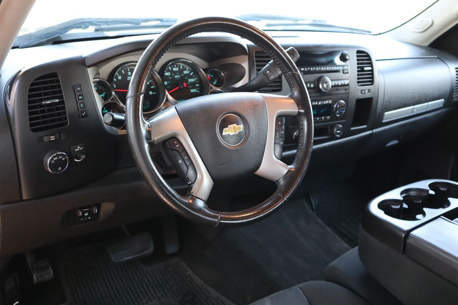 2012 Chevrolet Silverado 1500 LT | Victory Motors of Colorado