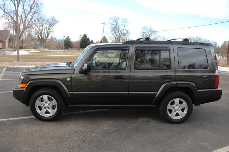 2006 Jeep Commander 4WD | Victory Motors of Colorado