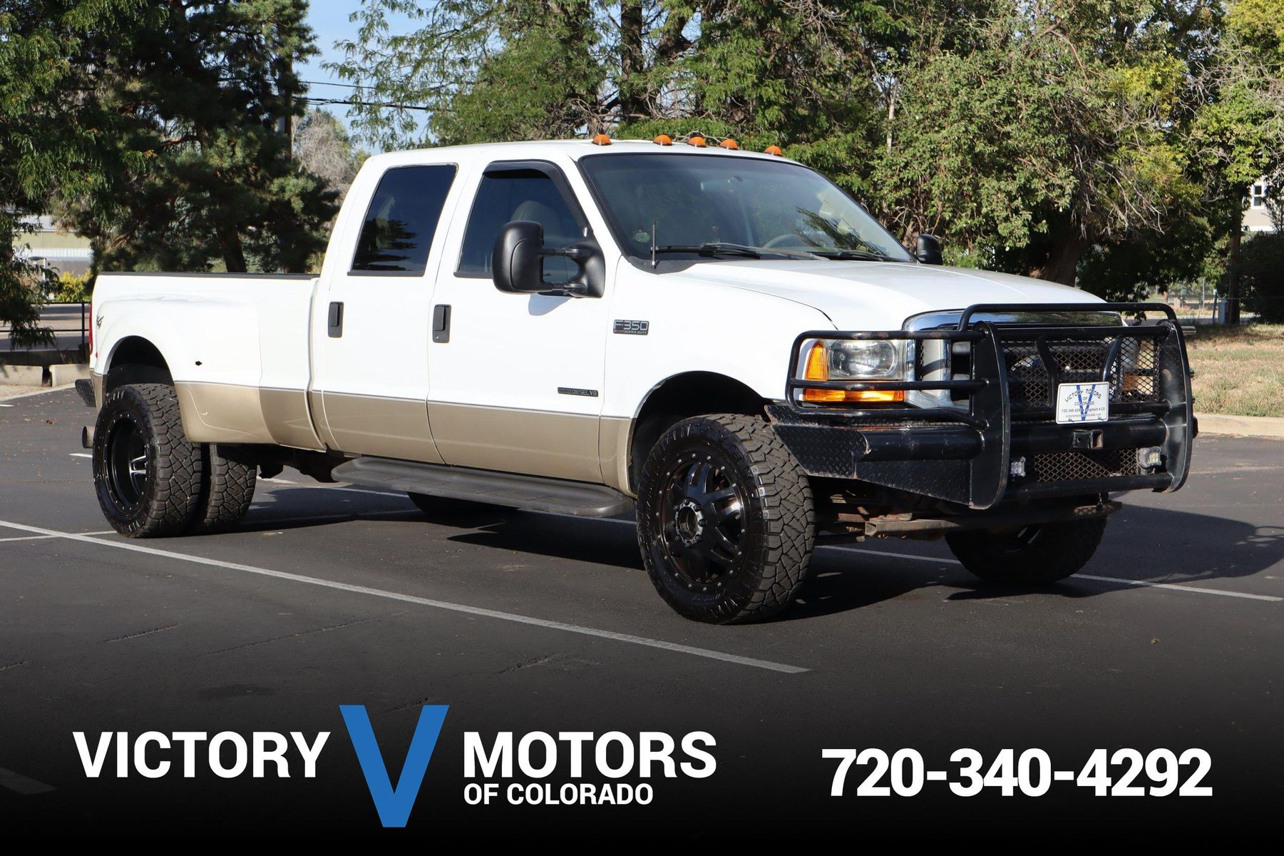 2001 Ford F-350 Super Duty Lariat | Victory Motors of Colorado