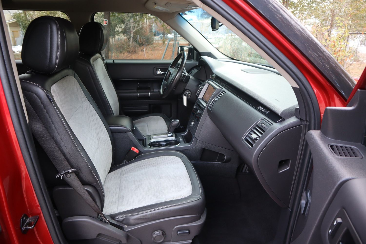 2012 Ford Flex Titanium | Victory Motors of Colorado