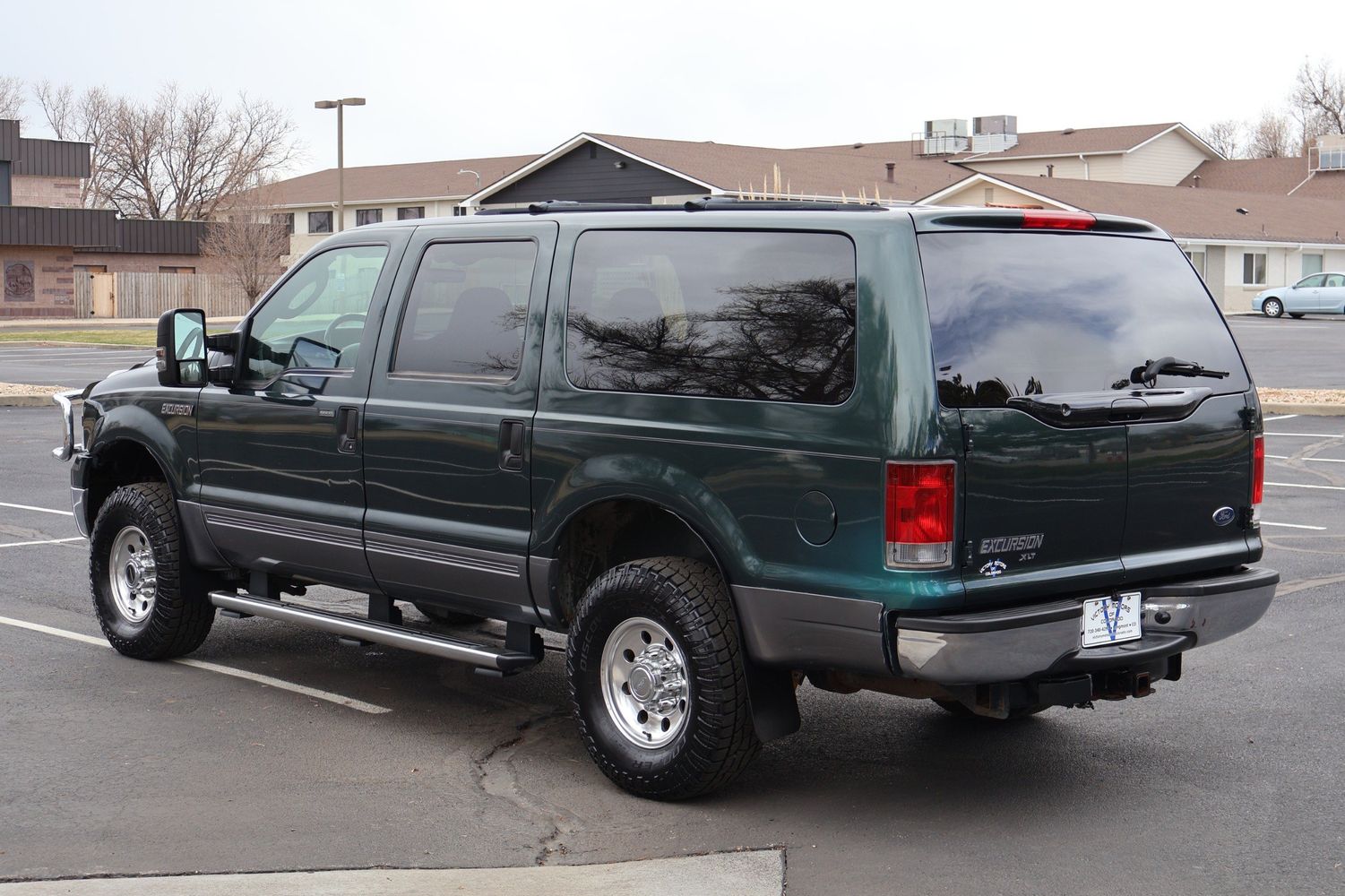 2005 Ford Excursion XLT | Victory Motors of Colorado