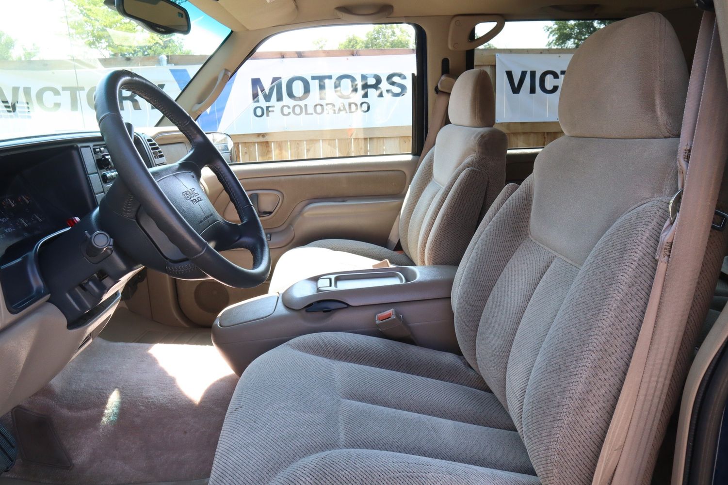 1997 GMC Suburban K1500 | Victory Motors of Colorado