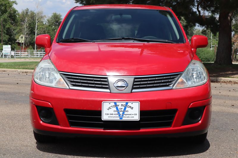 2007 Nissan Versa Photos