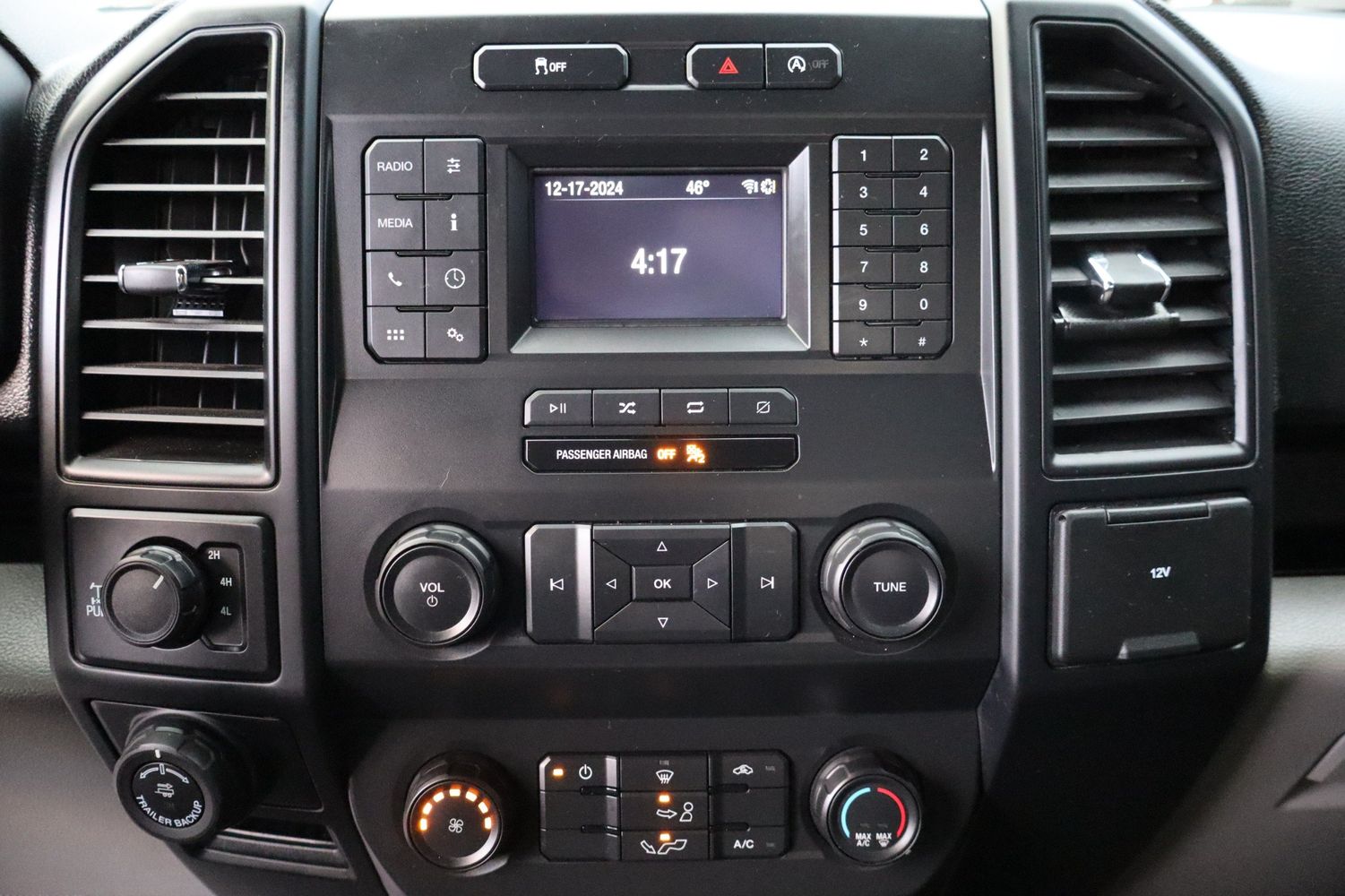 2020 Ford F-150 XL | Victory Motors of Colorado