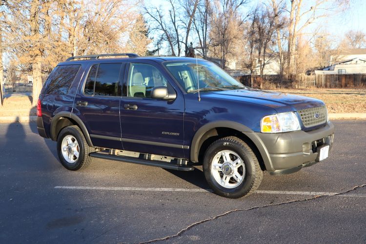 2004 Ford Explorer XLS | Victory Motors of Colorado