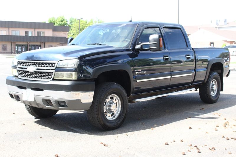 2005 Chevrolet Silverado 2500HD Photos