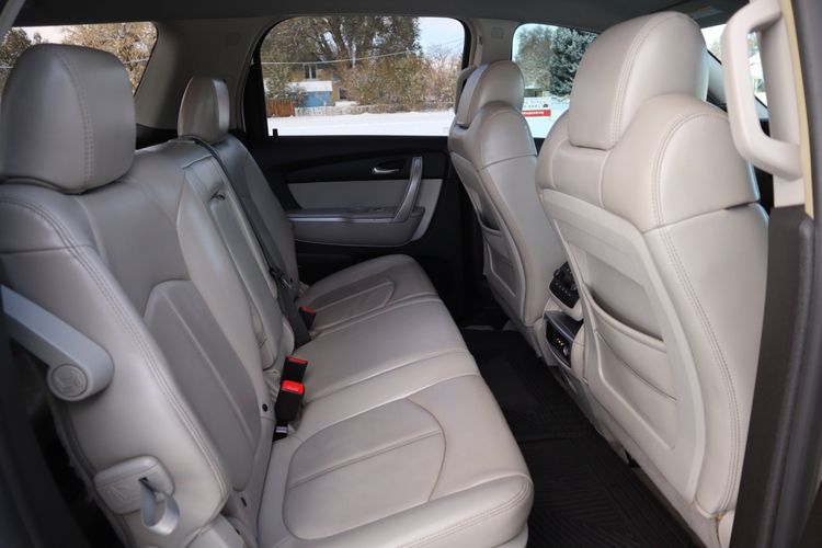 2008 GMC Acadia SLT-2 | Victory Motors of Colorado