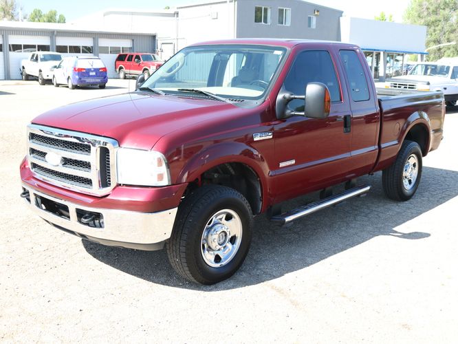 2006 Ford F-250 Super Duty XLT | Victory Motors of Colorado