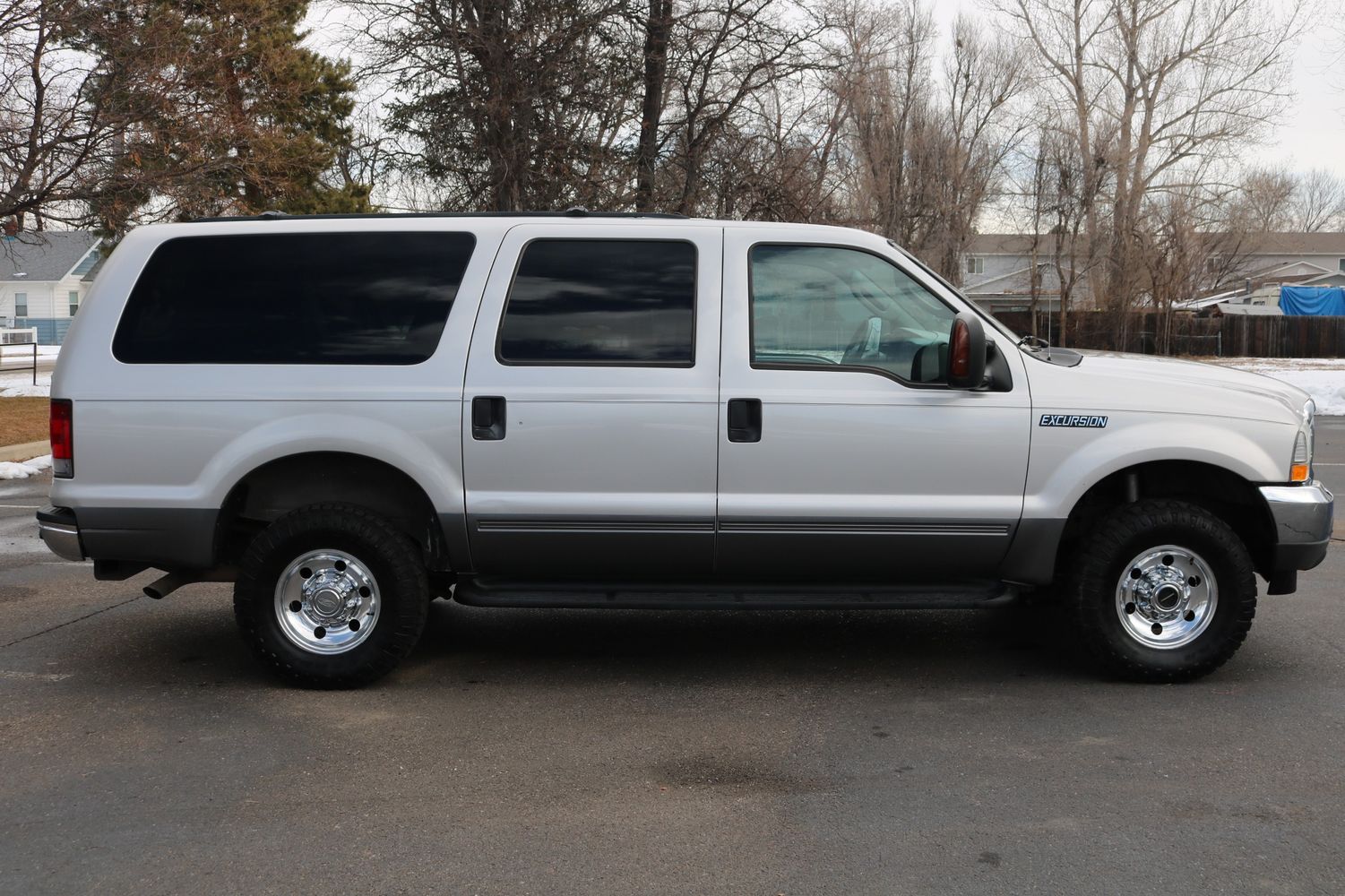 2004 Ford Excursion XLT | Victory Motors of Colorado