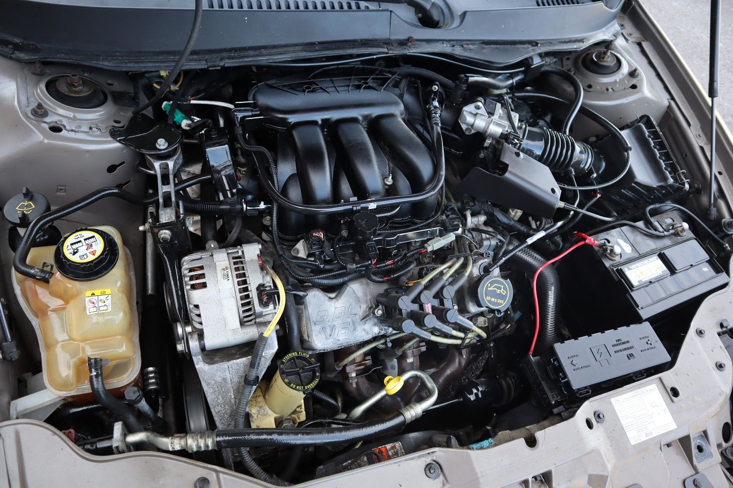 2007 Ford Taurus SEL | Victory Motors of Colorado