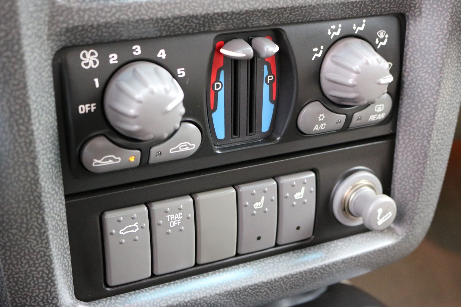 2001 Pontiac Aztek | Victory Motors of Colorado