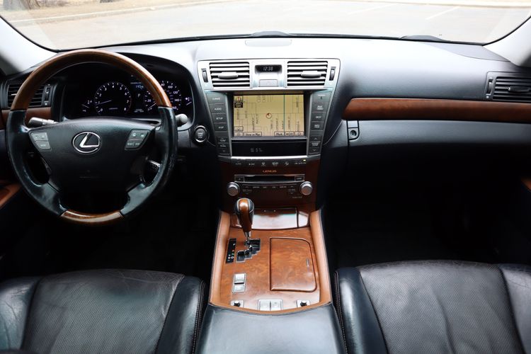 2011 Lexus LS 460 Base | Victory Motors of Colorado