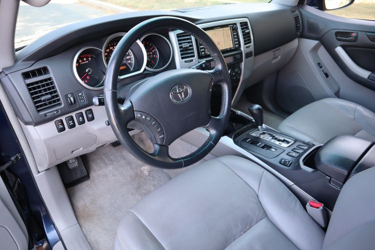 2009 Toyota 4Runner Limited | Victory Motors of Colorado