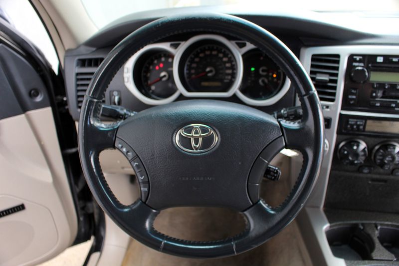 2005 Toyota 4Runner Photos