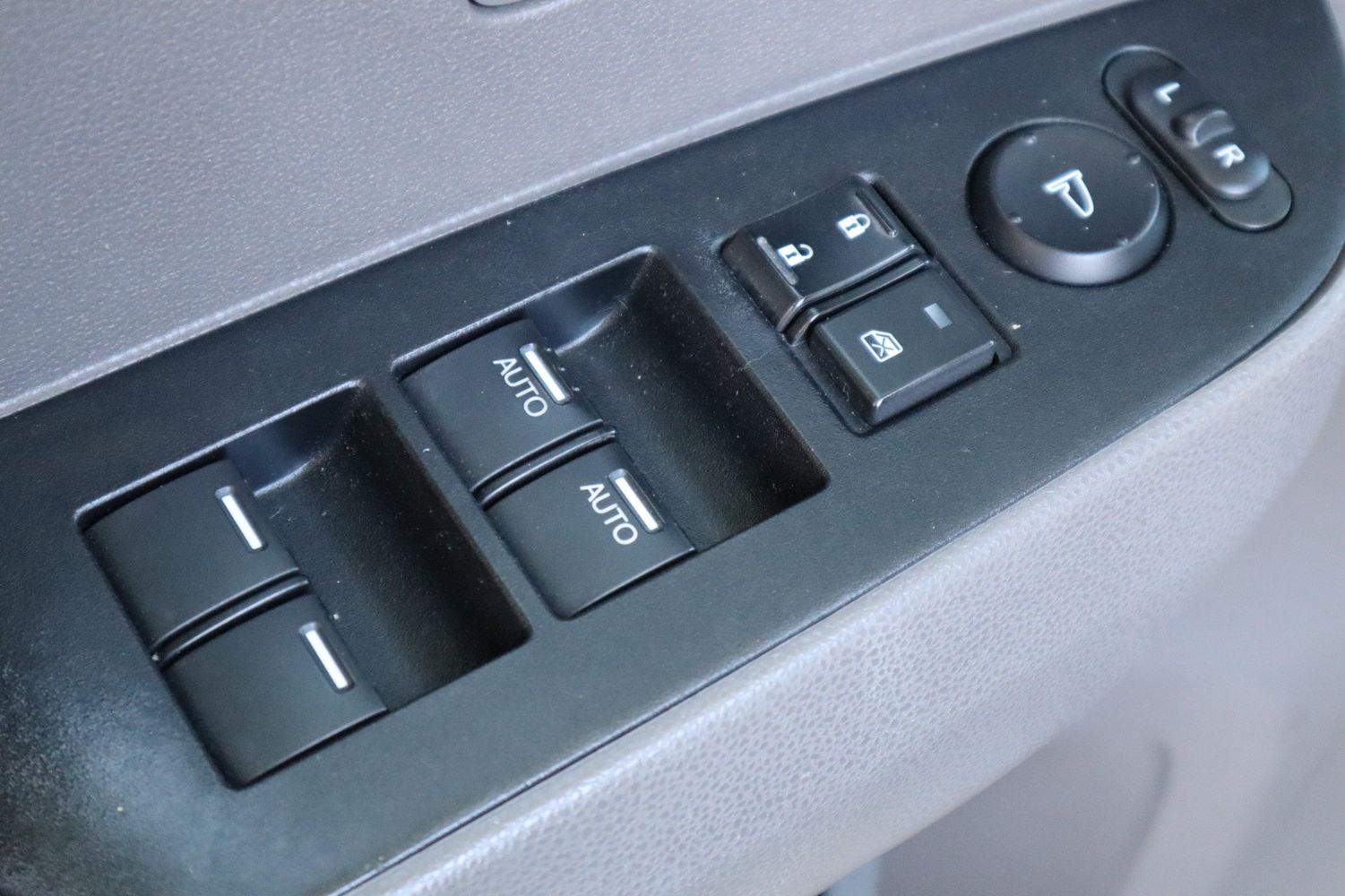 2014 Honda Odyssey EX-L | Victory Motors of Colorado