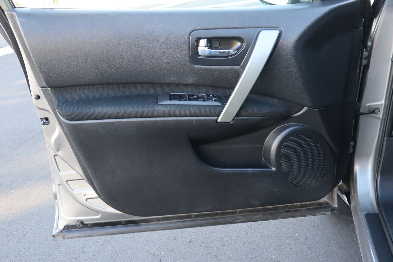 2013 Nissan Rogue SV | Victory Motors of Colorado