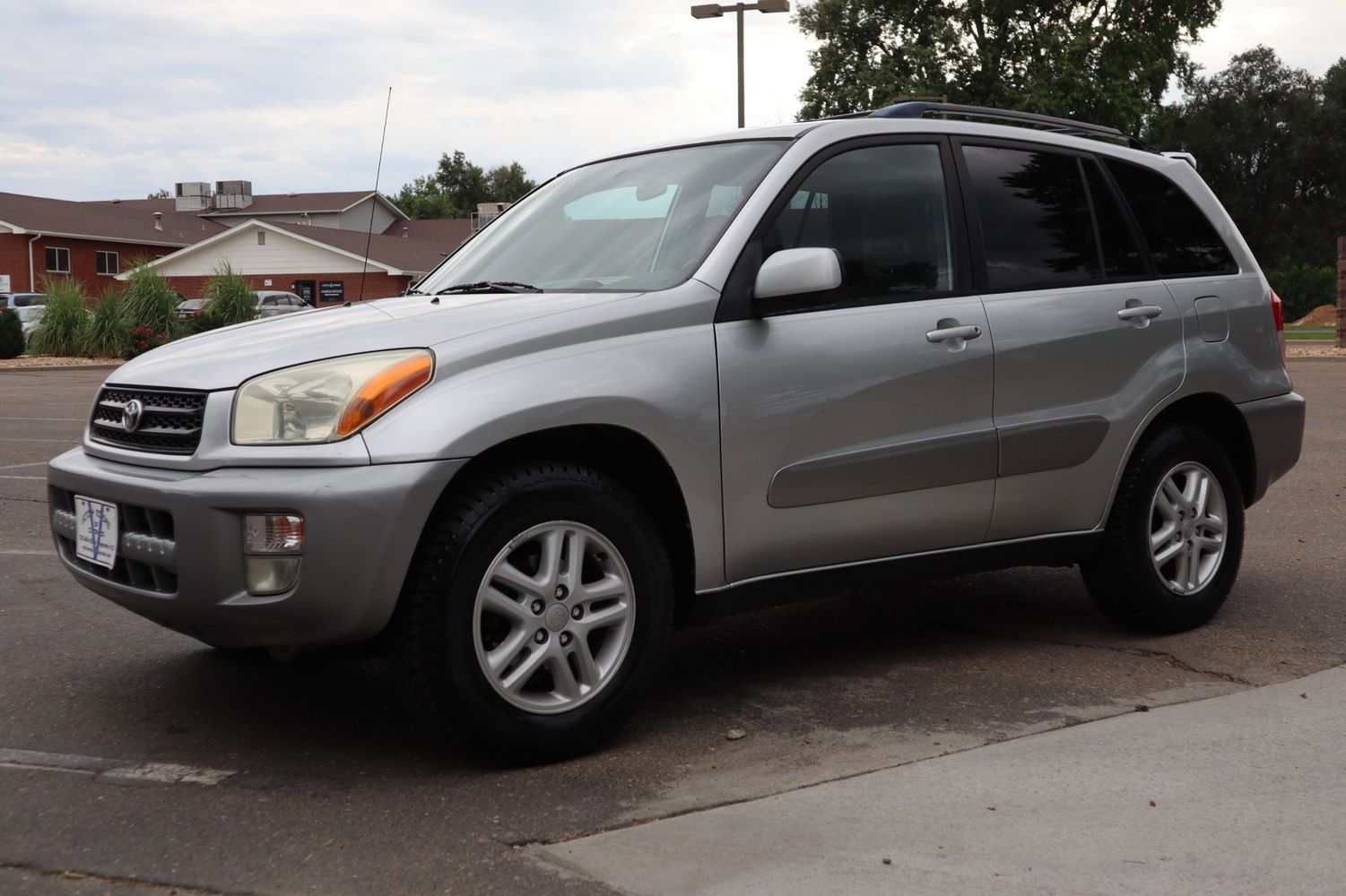 2001 Toyota RAV4 Base | Victory Motors of Colorado