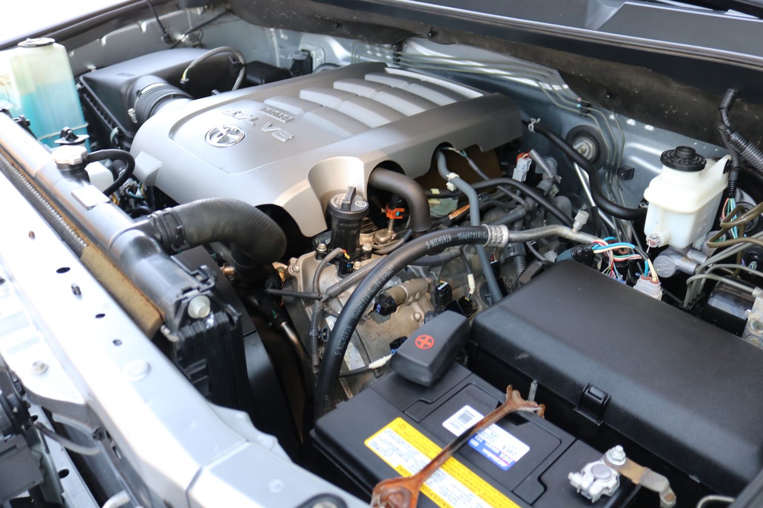2010 Toyota Tundra Limited | Victory Motors of Colorado