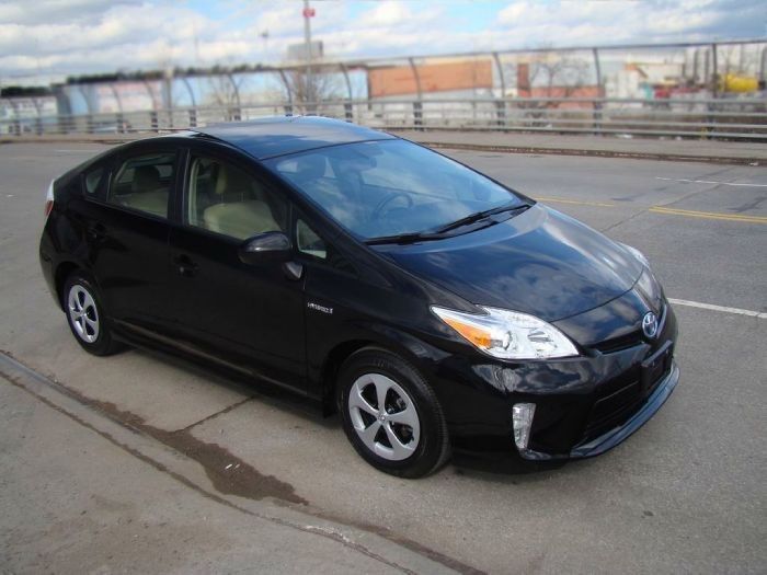 2014 Toyota Prius Four | Zoom Auto Group - Used Cars New Jersey