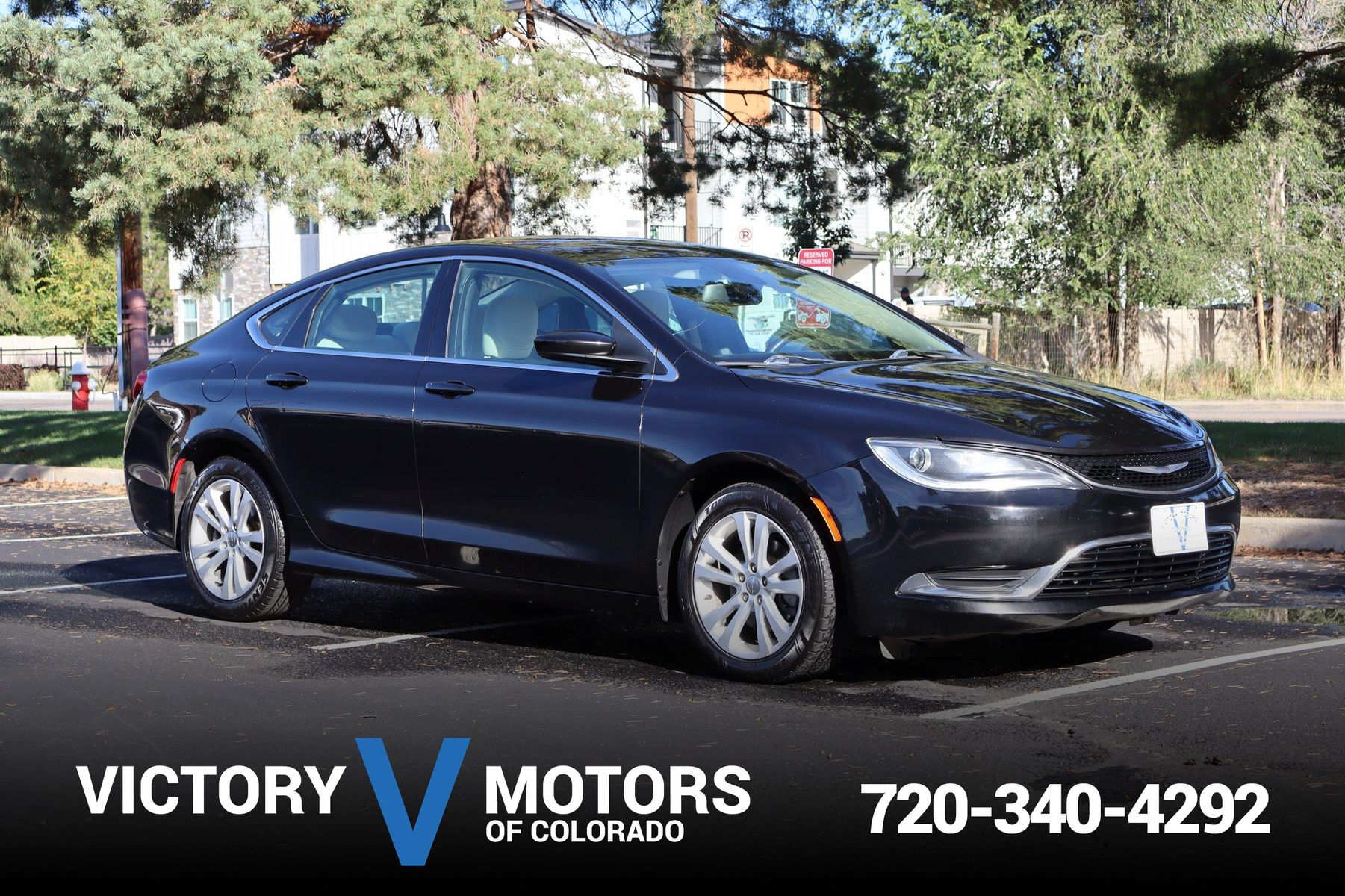 2016 Chrysler 200 Limited | Victory Motors of Colorado