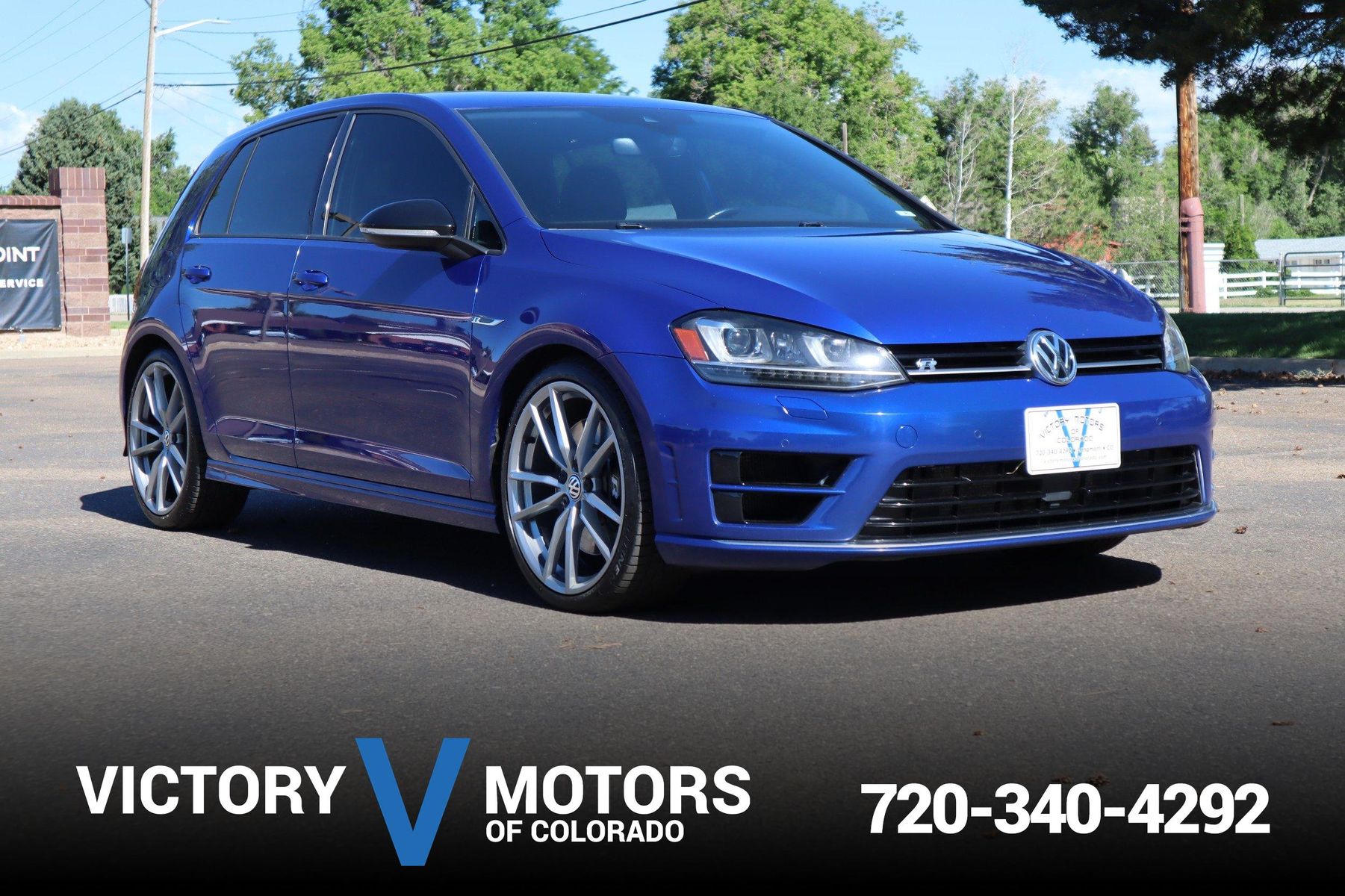 2017 Volkswagen Golf R Base | Victory Motors of Colorado