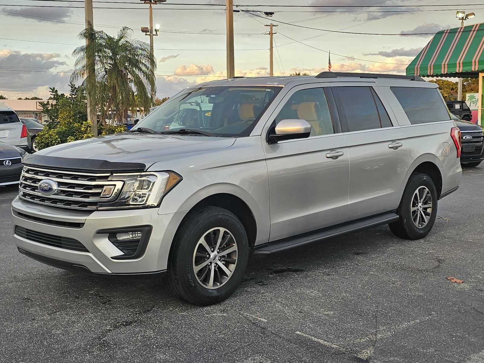 2018 Ford Expedition MAX XLT | Tropical Auto Sales