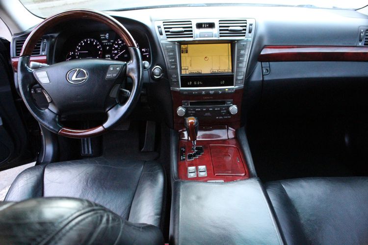 2010 Lexus LS 460 | Victory Motors of Colorado