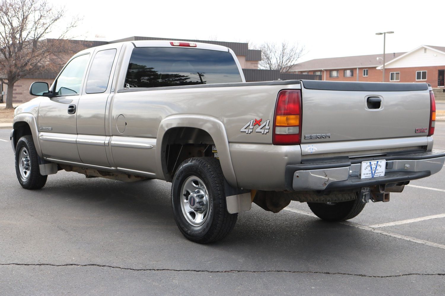 2001 GMC Sierra 2500HD SLE | Victory Motors of Colorado