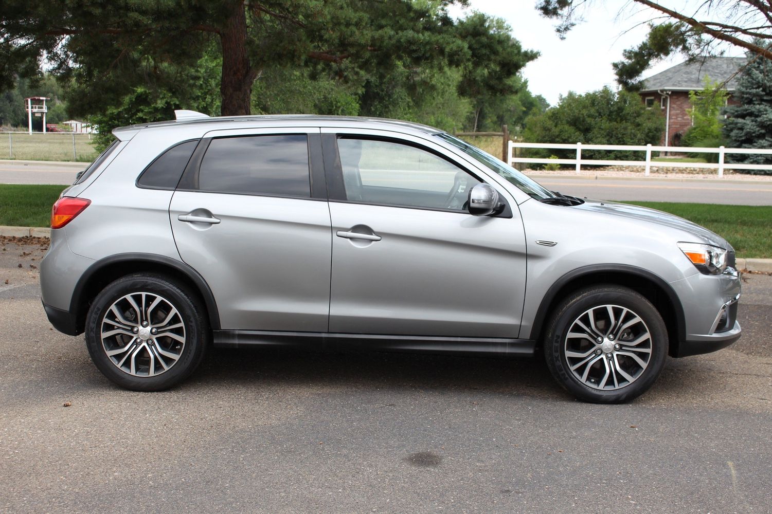 2017 Mitsubishi Outlander Sport ES | Victory Motors of Colorado