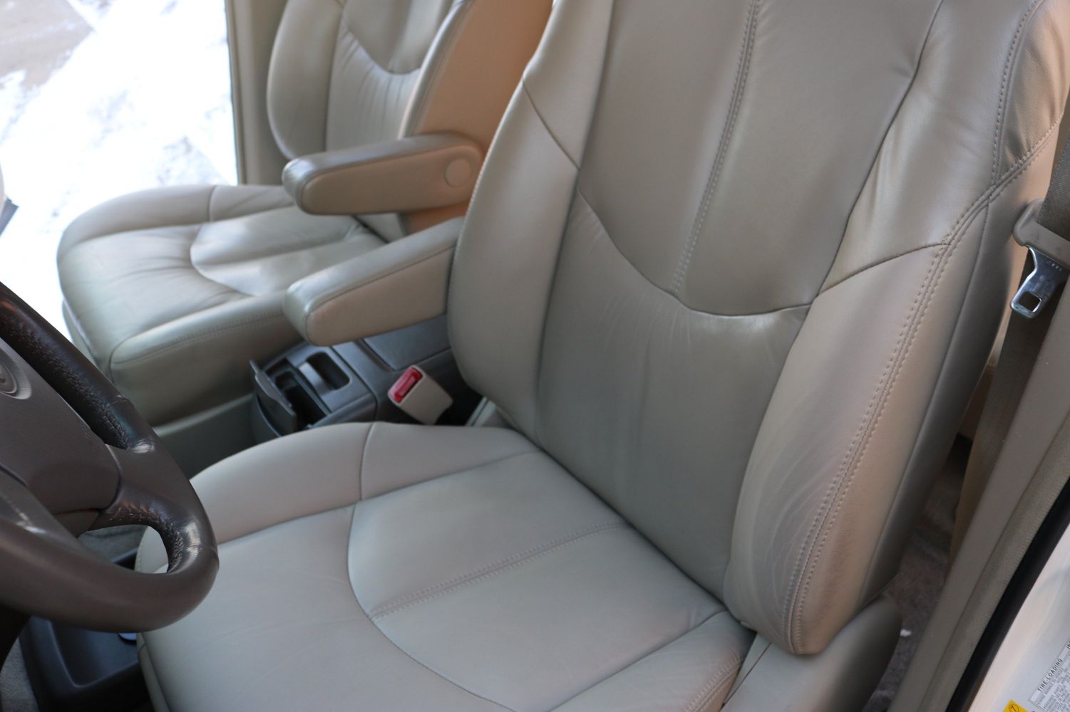 1999 Lexus RX 300 AWD | Victory Motors of Colorado