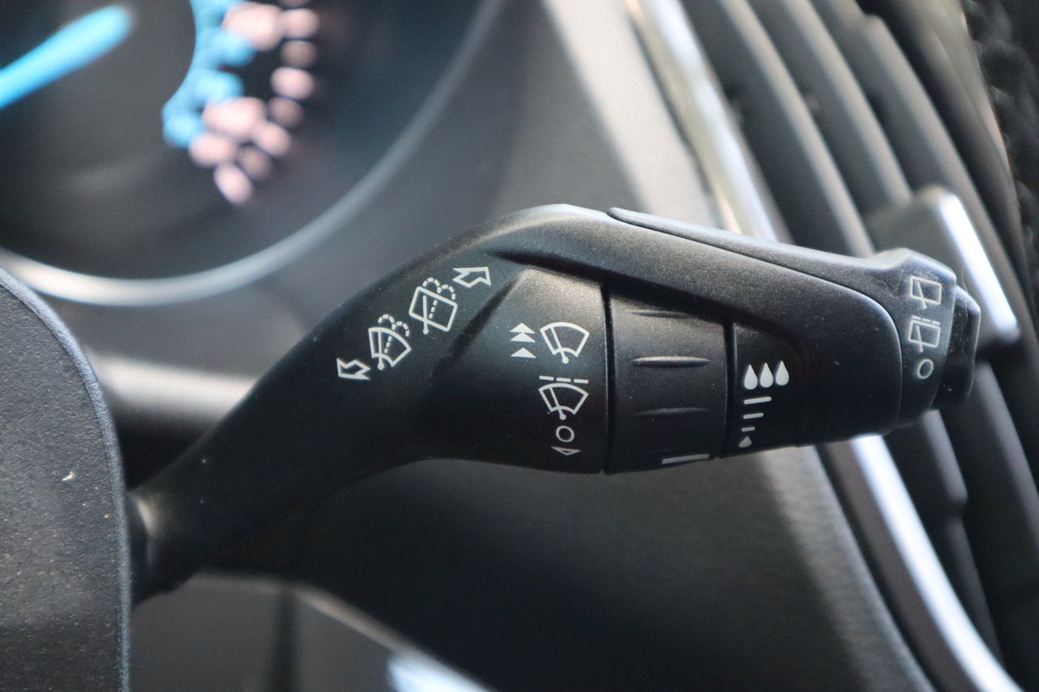 2015 Ford Escape Titanium | Victory Motors of Colorado